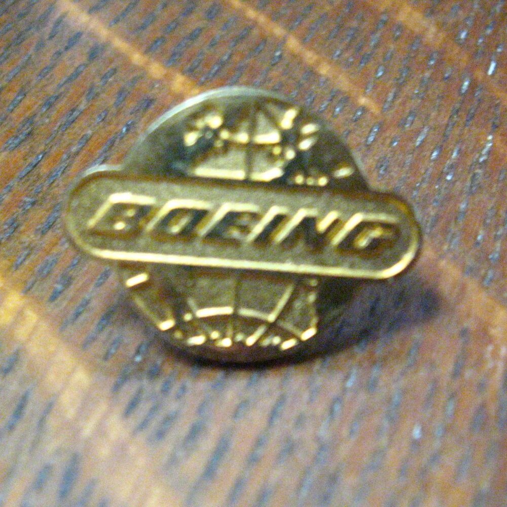 Boeing Aerospace Vintage Worker Lapel Pin - Gem